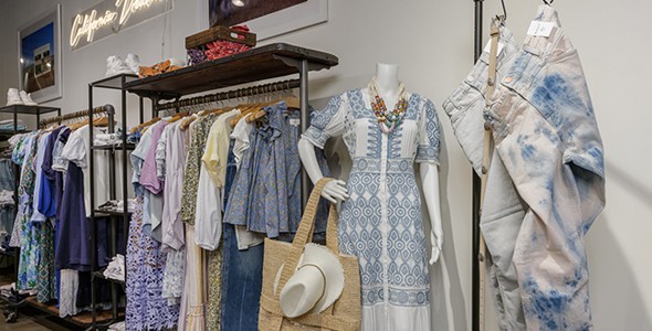 Rye Ridge Shopping Center